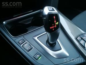 Melns BMW 320 2013 Valmiera, ar dzinēja tilpumu 2.00 L un nobraukumu 323 tūkst. km par 6750 €, foto 17 vietnē AUTOMOTO.COM.LV