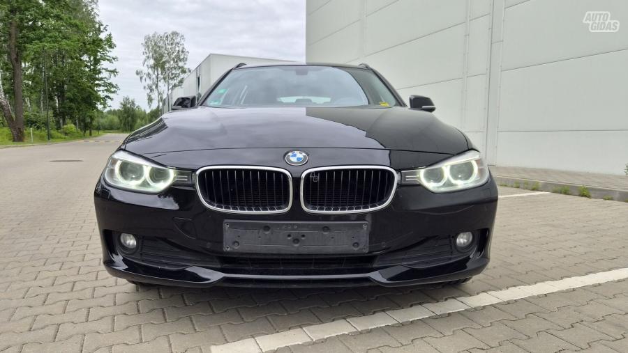 Black BMW 320 2013 in Kaunas, with an engine capacity of 2.00 L and mileage of 340 thousand km for 6650 €, photo 4 on AUTOMOTO.COM.LV