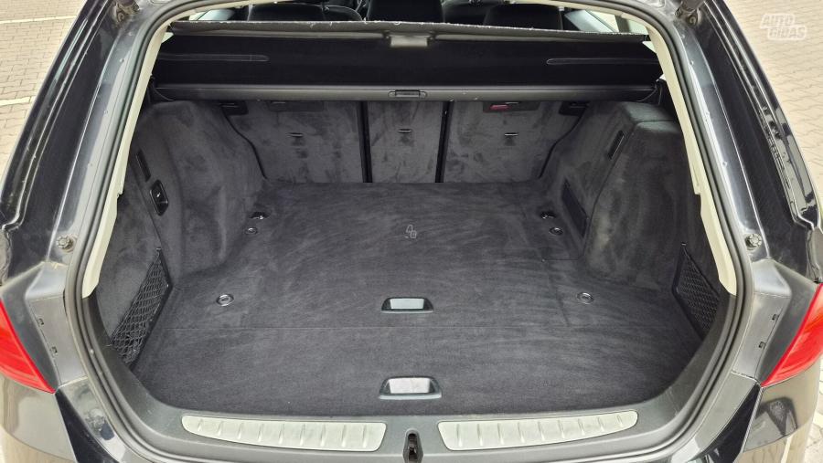 Black BMW 320 2013 in Kaunas, with an engine capacity of 2.00 L and mileage of 340 thousand km for 6650 €, photo 11 on AUTOMOTO.COM.LV