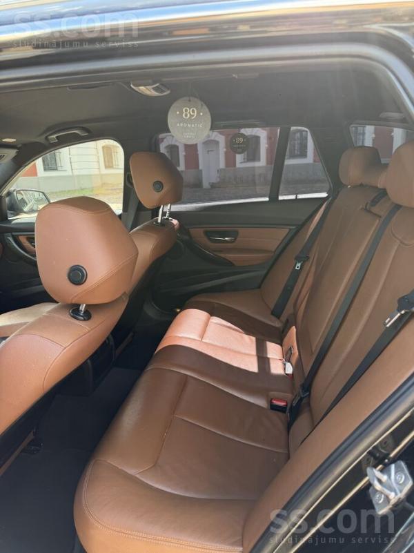 Black BMW 320 2013 in Jelgava, with an engine capacity of 2.00 L and mileage of 269 thousand km for 9200 €, photo 10 on AUTOMOTO.COM.LV