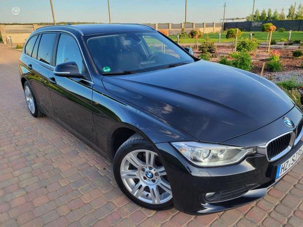 Melns BMW 320 2013 Viļņa, ar dzinēja tilpumu 2.00 L un nobraukumu 143 tūkst. km par 7999 €, foto 10 vietnē AUTOMOTO.COM.LV