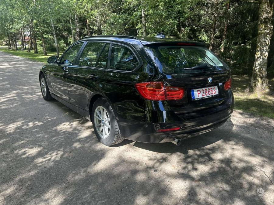 Melns BMW 320 2013 Biržai, ar dzinēja tilpumu 2.00 L un nobraukumu 305 tūkst. km par 5950 €, foto 5 vietnē AUTOMOTO.COM.LV