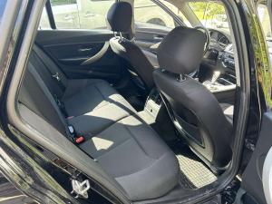 Melns BMW 320 2013 Biržai, ar dzinēja tilpumu 2.00 L un nobraukumu 305 tūkst. km par 5950 €, foto 12 vietnē AUTOMOTO.COM.LV