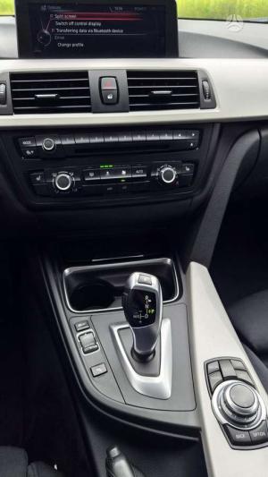 Melns BMW 320 2013 Kauņa, ar dzinēja tilpumu 2.00 L un nobraukumu 340 tūkst. km par 6650 €, foto 17 vietnē AUTOMOTO.COM.LV