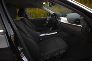 Melns BMW 320 2013 Rīga, ar dzinēja tilpumu 2.00 L un nobraukumu 268 tūkst. km par 8900 €, foto 10 vietnē AUTOMOTO.COM.LV