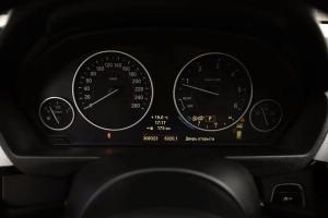 Black BMW 320 2013 in Jelgava, with an engine capacity of 2.00 L and mileage of 308 thousand km for 10300 €, photo 12 on AUTOMOTO.COM.LV
