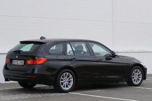 Melns BMW 320 2013 Rīga, ar dzinēja tilpumu 2.00 L un nobraukumu 237 tūkst. km par 7600 €, foto 11 vietnē AUTOMOTO.COM.LV