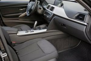 Melns BMW 320 2013 Rīga, ar dzinēja tilpumu 2.00 L un nobraukumu 237 tūkst. km par 7600 €, foto 14 vietnē AUTOMOTO.COM.LV