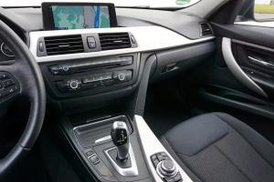 Melns BMW 320 2013 Rīga, ar dzinēja tilpumu 2.00 L un nobraukumu 237 tūkst. km par 7600 €, foto 21 vietnē AUTOMOTO.COM.LV