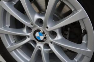 Melns BMW 320 2013 Rīga, ar dzinēja tilpumu 2.00 L un nobraukumu 237 tūkst. km par 7600 €, foto 30 vietnē AUTOMOTO.COM.LV