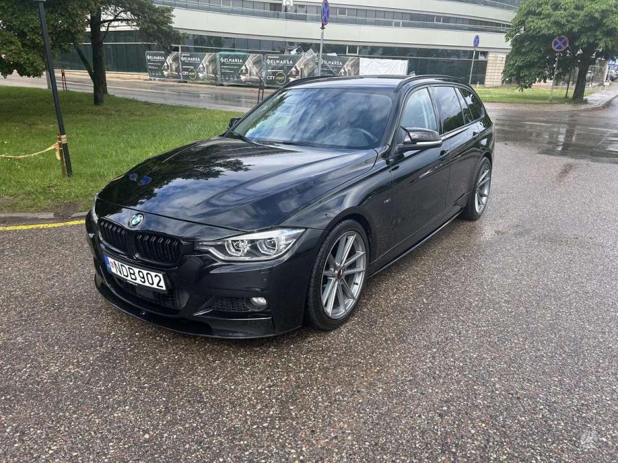 Melns BMW 320 2013 Viļņa, ar dzinēja tilpumu 2.00 L un nobraukumu 323 tūkst. km par 10500 €, foto 4 vietnē AUTOMOTO.COM.LV