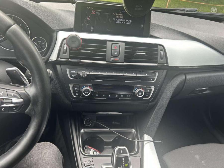 Melns BMW 320 2013 Viļņa, ar dzinēja tilpumu 2.00 L un nobraukumu 323 tūkst. km par 10500 €, foto 14 vietnē AUTOMOTO.COM.LV