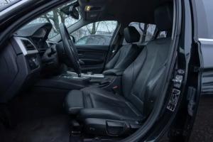 Melns BMW 320 2013 Liepāja, ar dzinēja tilpumu 2.00 L un nobraukumu 330 tūkst. km par 7850 €, foto 10 vietnē AUTOMOTO.COM.LV