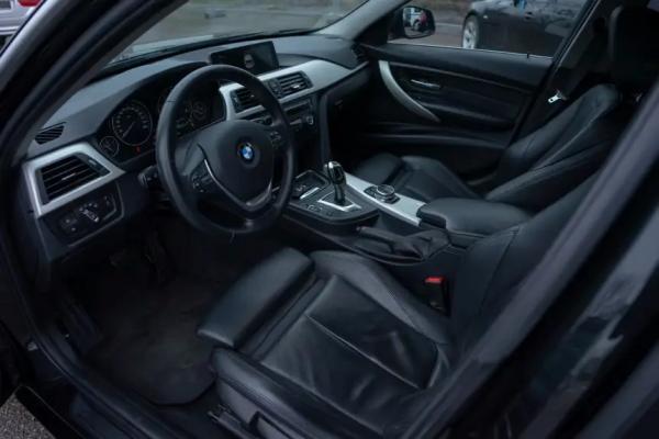 Black BMW 320 2013 in Liepaja, with an engine capacity of 2.00 L and mileage of 330 thousand km for 7850 €, photo 10 on AUTOMOTO.COM.LV
