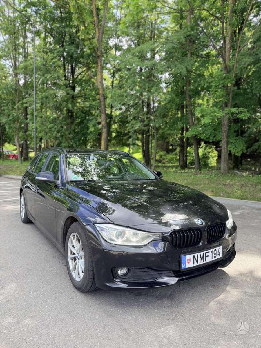 Melns BMW 320 2013 Kauņa, ar dzinēja tilpumu 2.00 L un nobraukumu 260 tūkst. km par 5600 €, foto 4 vietnē AUTOMOTO.COM.LV