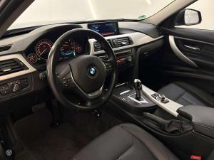 Melns BMW 320 2013 Marijampole, ar dzinēja tilpumu 2.00 L un nobraukumu 319 tūkst. km par 8750 €, foto 3 vietnē AUTOMOTO.COM.LV