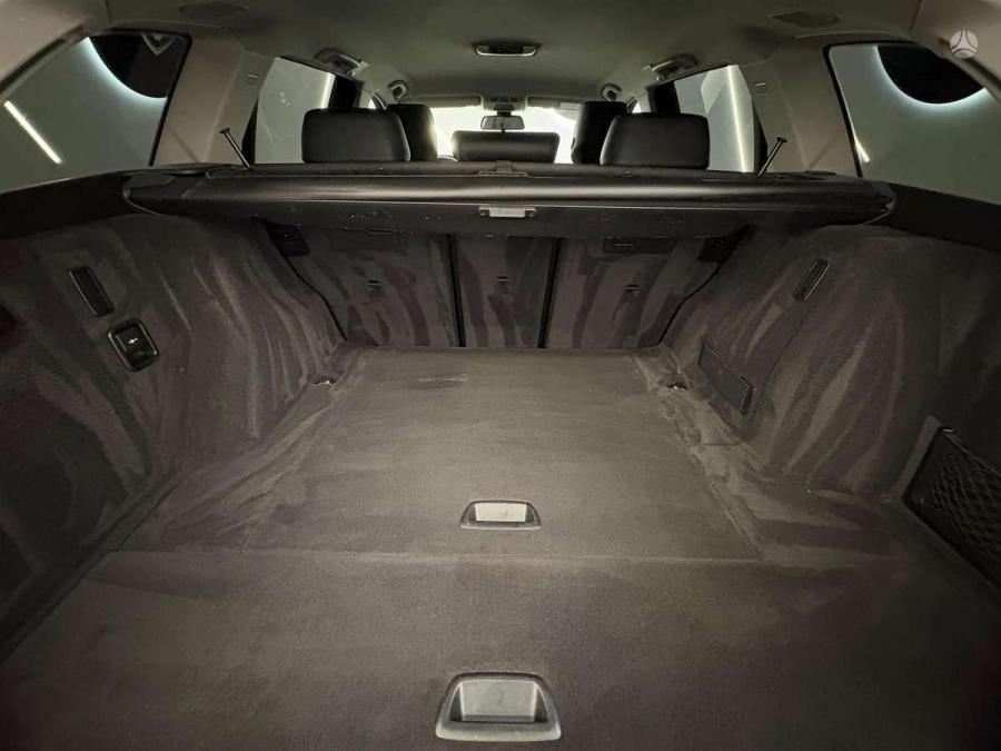 Melns BMW 320 2013 Marijampole, ar dzinēja tilpumu 2.00 L un nobraukumu 319 tūkst. km par 8750 €, foto 11 vietnē AUTOMOTO.COM.LV