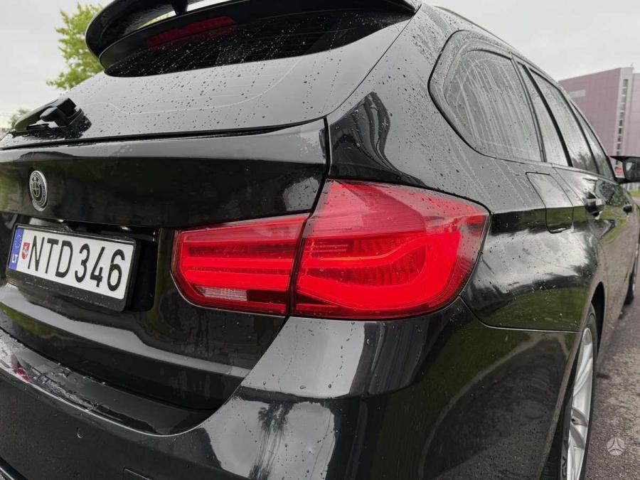 Black BMW 320 2013 in Vilnius, with an engine capacity of 2.00 L and mileage of 236 thousand km for 8950 €, photo 12 on AUTOMOTO.COM.LV