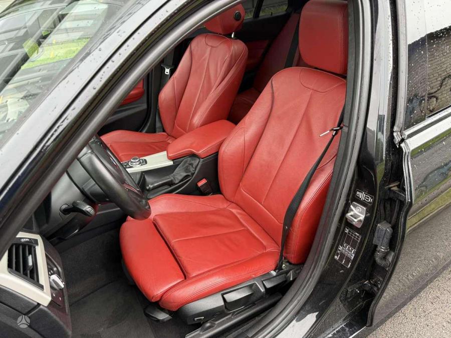 Black BMW 320 2013 in Vilnius, with an engine capacity of 2.00 L and mileage of 236 thousand km for 8950 €, photo 23 on AUTOMOTO.COM.LV