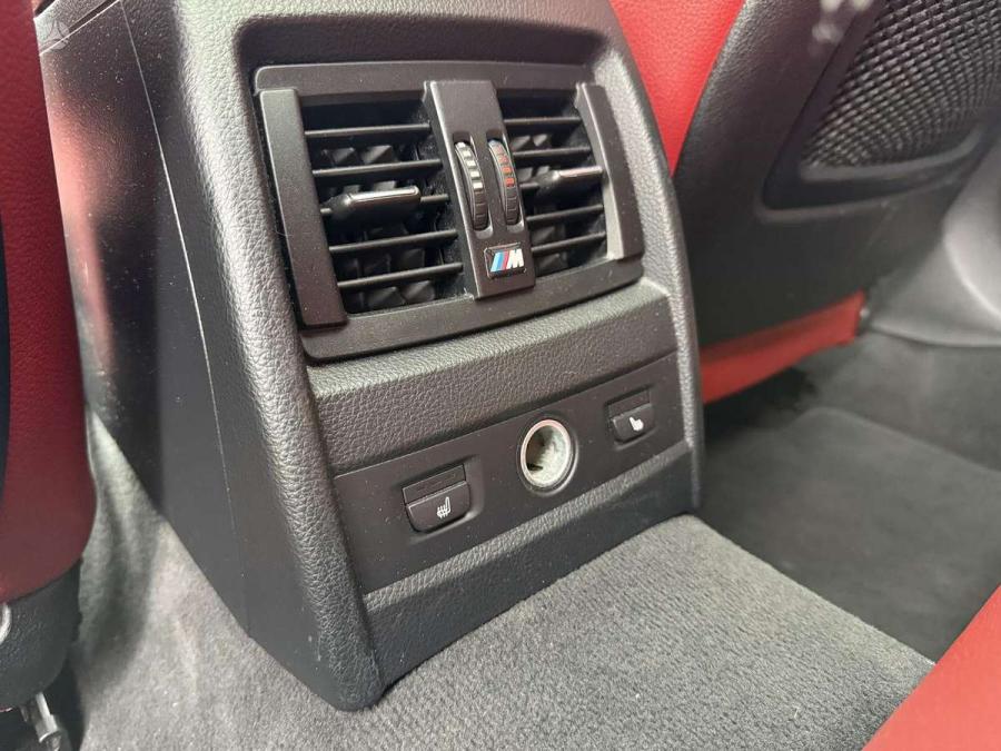 Black BMW 320 2013 in Vilnius, with an engine capacity of 2.00 L and mileage of 236 thousand km for 8950 €, photo 27 on AUTOMOTO.COM.LV