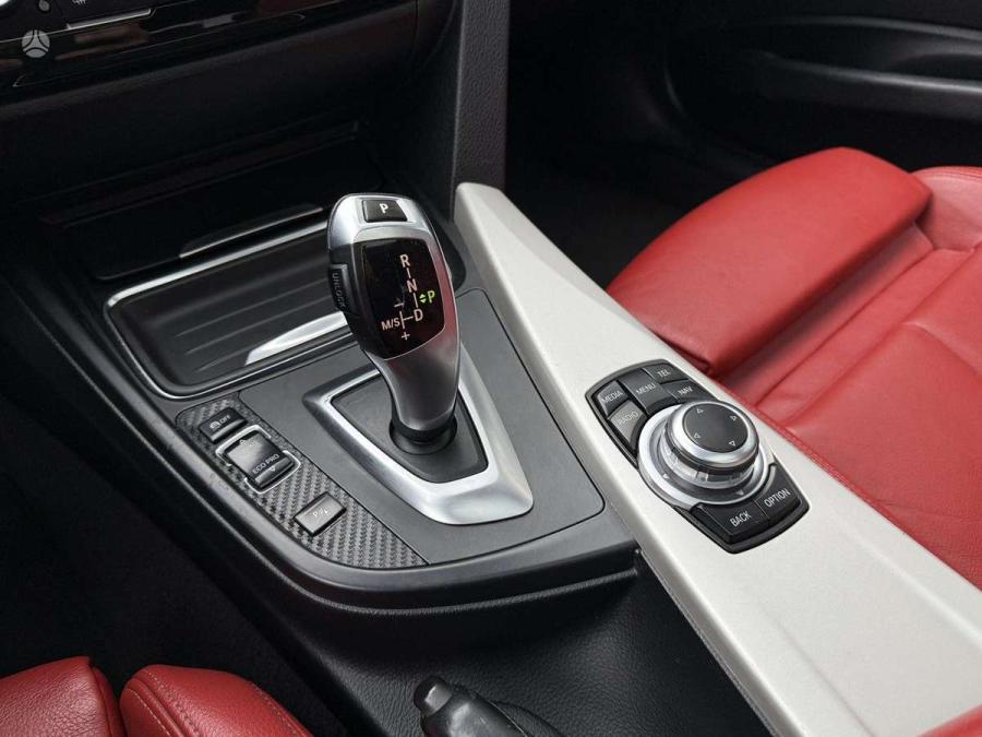 Black BMW 320 2013 in Vilnius, with an engine capacity of 2.00 L and mileage of 236 thousand km for 8950 €, photo 32 on AUTOMOTO.COM.LV