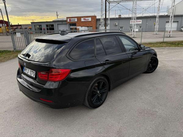 Black BMW 320 2013 in Birzai, with an engine capacity of 2.00 L and mileage of 320 thousand km for 6000 €, photo 2 on AUTOMOTO.COM.LV