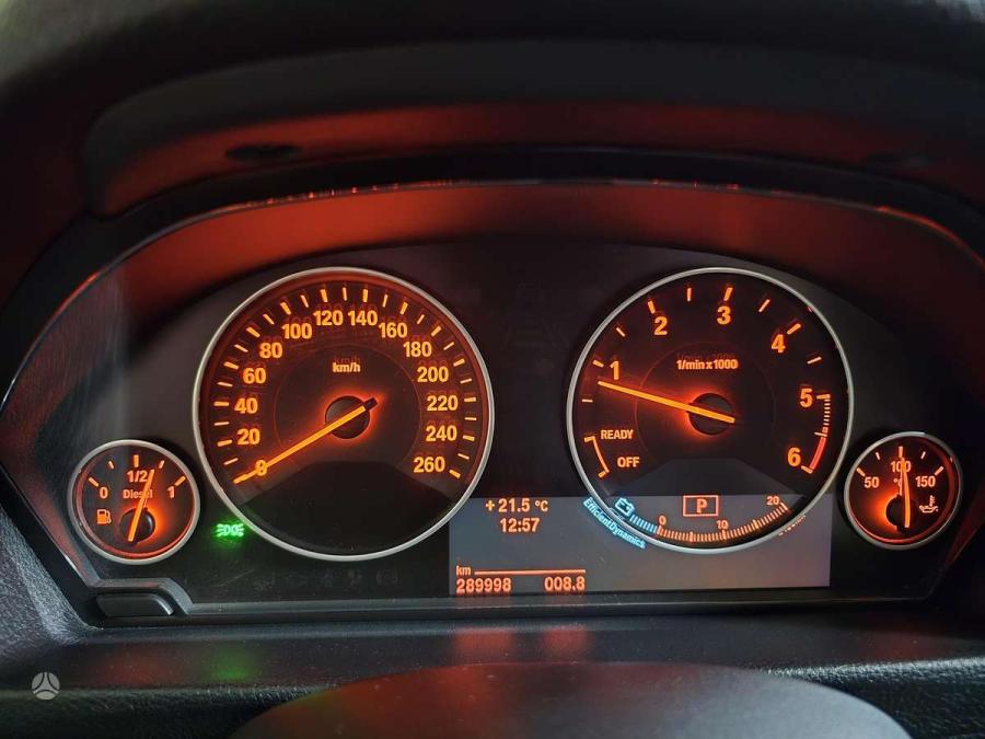 Melns BMW 320 2013 Marijampole, ar dzinēja tilpumu 2.00 L un nobraukumu 290 tūkst. km par 6750 €, foto 20 vietnē AUTOMOTO.COM.LV