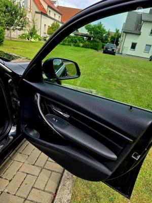 Melns BMW 320 2013 Marijampole, ar dzinēja tilpumu 2.00 L un nobraukumu 290 tūkst. km par 6750 €, foto 22 vietnē AUTOMOTO.COM.LV
