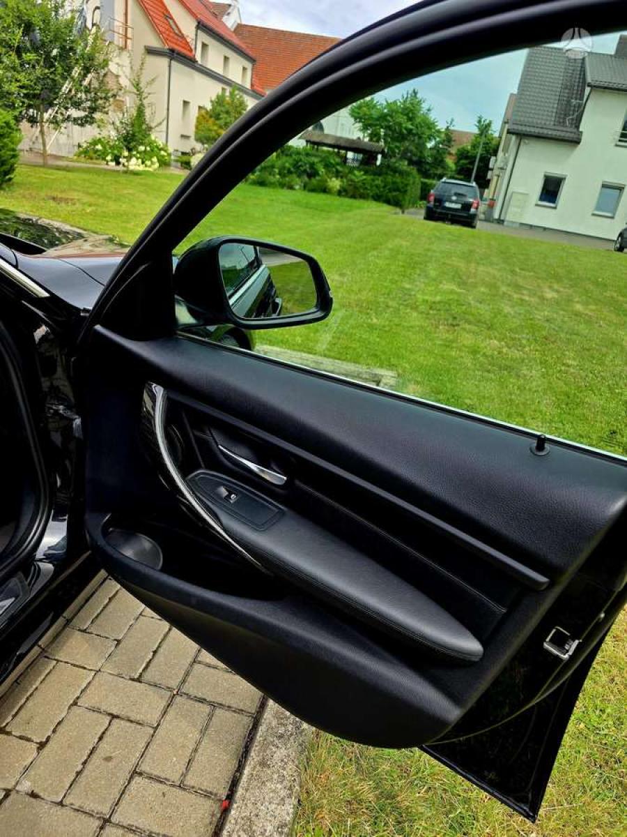 Melns BMW 320 2013 Marijampole, ar dzinēja tilpumu 2.00 L un nobraukumu 290 tūkst. km par 6750 €, foto 22 vietnē AUTOMOTO.COM.LV