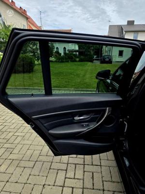 Melns BMW 320 2013 Marijampole, ar dzinēja tilpumu 2.00 L un nobraukumu 290 tūkst. km par 6750 €, foto 24 vietnē AUTOMOTO.COM.LV