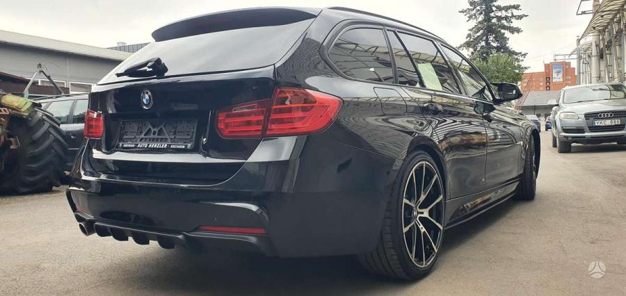 Black BMW 320 2013 in Kaunas, with an engine capacity of 2.00 L and mileage of 232 thousand km for 9650 €, photo 3 on AUTOMOTO.COM.LV