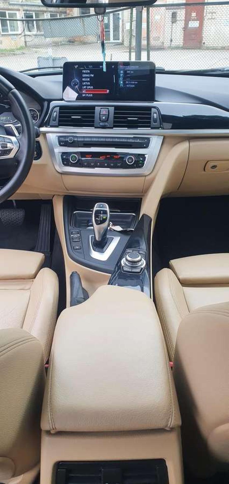 Black BMW 320 2013 in Kaunas, with an engine capacity of 2.00 L and mileage of 232 thousand km for 9650 €, photo 32 on AUTOMOTO.COM.LV
