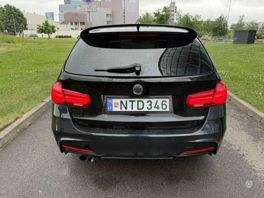 Black BMW 320 2013 in Vilnius, with an engine capacity of 2.00 L and mileage of 236 thousand km for 8850 €, photo 7 on AUTOMOTO.COM.LV
