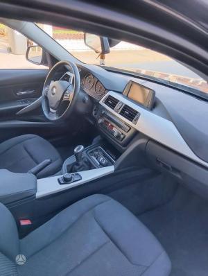 Black BMW 320 2013 in Taurage, with an engine capacity of 2.00 L and mileage of 300 thousand km for 4850 €, photo 15 on AUTOMOTO.COM.LV
