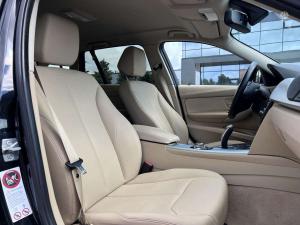 Black BMW 320 2013 in Klaipeda, with an engine capacity of 2.00 L and mileage of 340 thousand km for 6499 €, photo 14 on AUTOMOTO.COM.LV