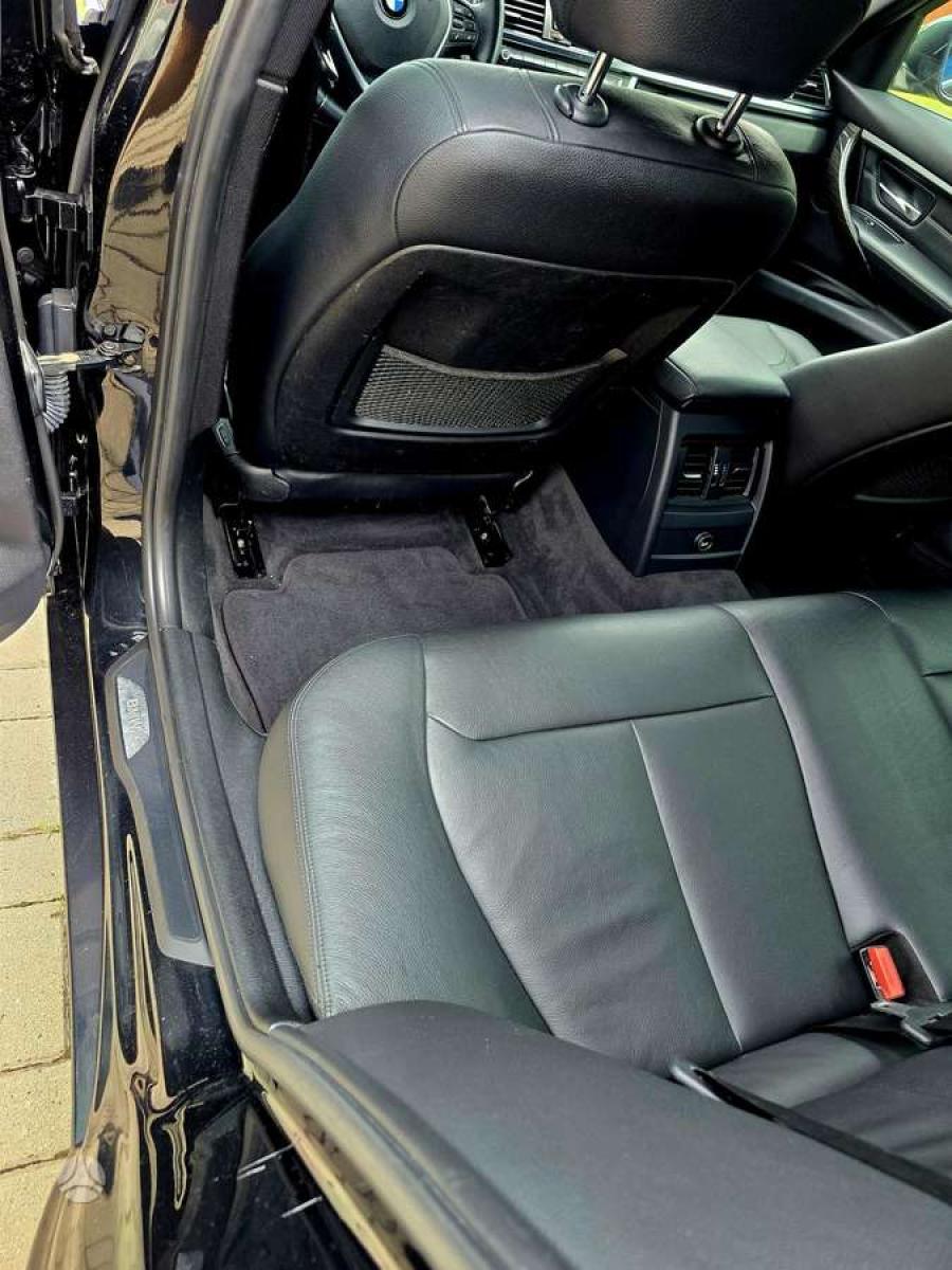 Black BMW 320 2013 in Marijampole, with an engine capacity of 2.00 L and mileage of 290 thousand km for 6750 €, photo 23 on AUTOMOTO.COM.LV
