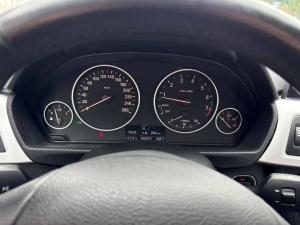 Melns BMW 320 2013 Rīga, ar dzinēja tilpumu 2.00 L un nobraukumu 190 tūkst. km par 7950 €, foto 15 vietnē AUTOMOTO.COM.LV