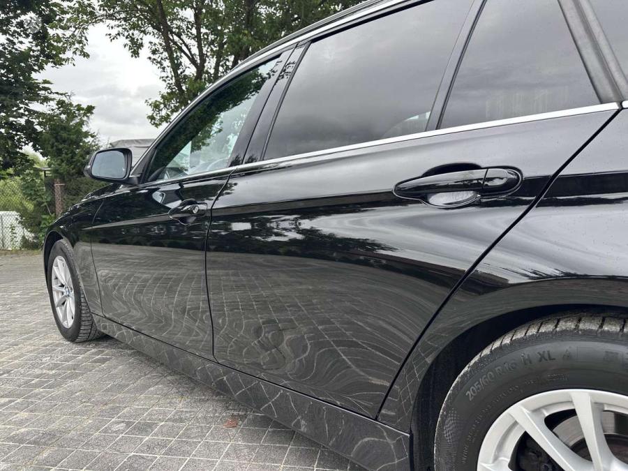 Black BMW 320 2013 in Kaisiadorys, with an engine capacity of 2.00 L and mileage of 248 thousand km for 7750 €, photo 12 on AUTOMOTO.COM.LV
