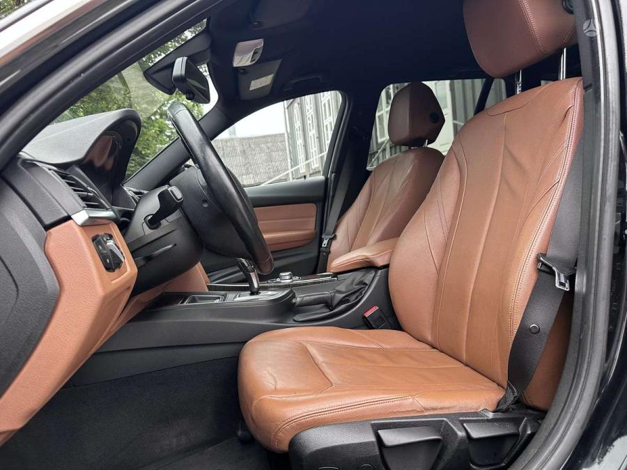 Black BMW 320 2013 in Kaisiadorys, with an engine capacity of 2.00 L and mileage of 248 thousand km for 7750 €, photo 22 on AUTOMOTO.COM.LV