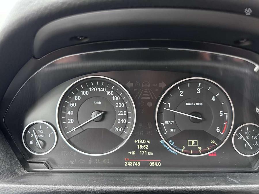 Black BMW 320 2013 in Kaisiadorys, with an engine capacity of 2.00 L and mileage of 248 thousand km for 7750 €, photo 41 on AUTOMOTO.COM.LV