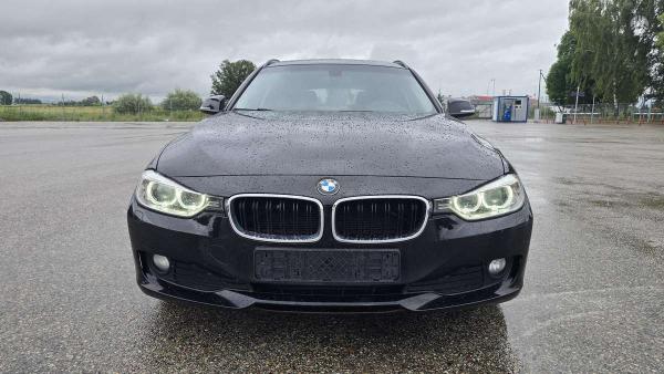 Black BMW 320 2013 in Marijampole, with an engine capacity of 2.00 L and mileage of 305 thousand km for 6499 €, photo 3 on AUTOMOTO.COM.LV