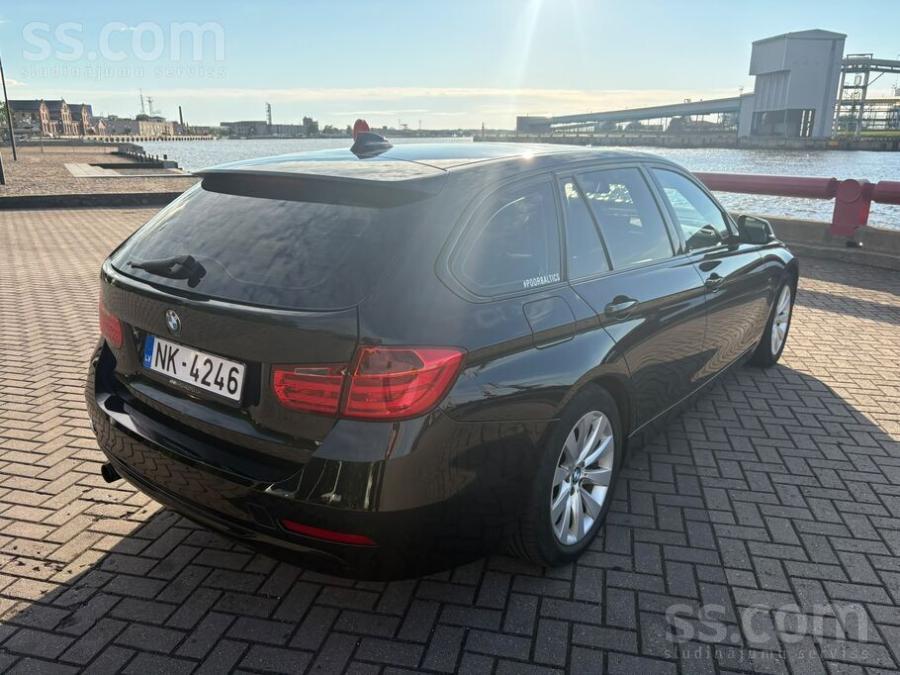Black BMW 320 2013 in Ventspils, with an engine capacity of 2.00 L and mileage of 277 thousand km for 11900 €, photo 4 on AUTOMOTO.COM.LV