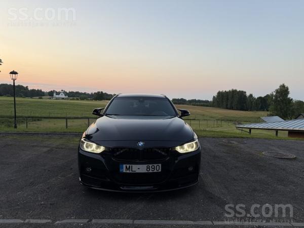 Black BMW 320 2013 in Kuldiga, with an engine capacity of 2.00 L and mileage of 353 thousand km for 9900 €, photo 6 on AUTOMOTO.COM.LV