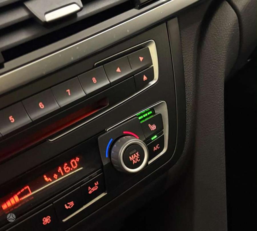 Melns BMW 320 2013 Marijampole, ar dzinēja tilpumu 2.00 L un nobraukumu 220 tūkst. km par 9650 €, foto 11 vietnē AUTOMOTO.COM.LV