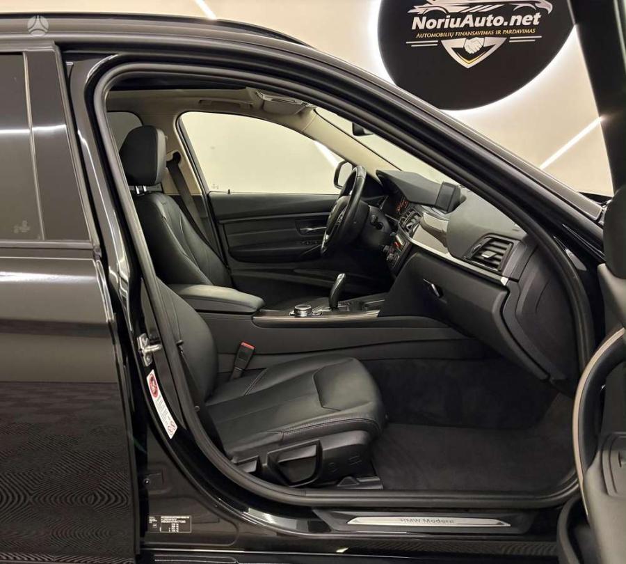 Melns BMW 320 2013 Marijampole, ar dzinēja tilpumu 2.00 L un nobraukumu 220 tūkst. km par 9650 €, foto 16 vietnē AUTOMOTO.COM.LV