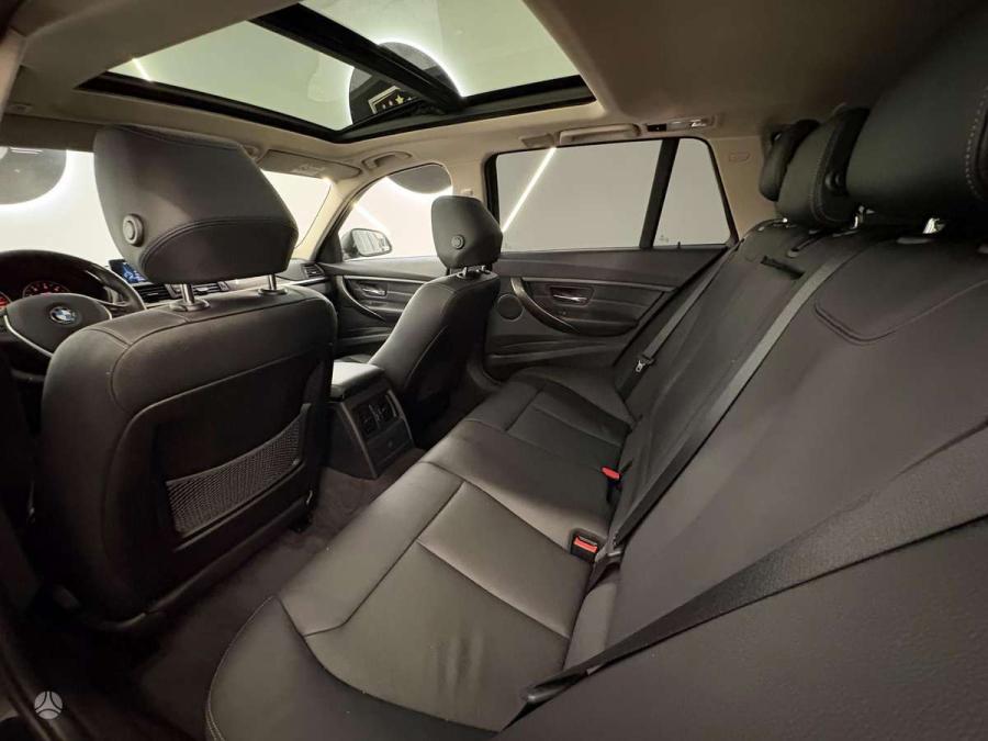 Melns BMW 320 2013 Marijampole, ar dzinēja tilpumu 2.00 L un nobraukumu 220 tūkst. km par 9650 €, foto 20 vietnē AUTOMOTO.COM.LV