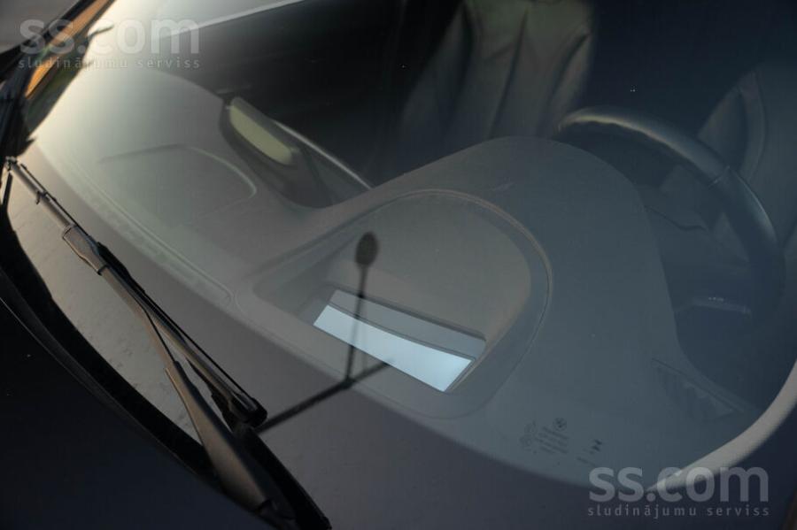 Melns BMW 320 2013 Rīga, ar dzinēja tilpumu 2.00 L un nobraukumu 261 tūkst. km par 8990 €, foto 12 vietnē AUTOMOTO.COM.LV