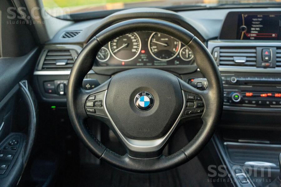 Melns BMW 320 2013 Rīga, ar dzinēja tilpumu 2.00 L un nobraukumu 261 tūkst. km par 8990 €, foto 14 vietnē AUTOMOTO.COM.LV