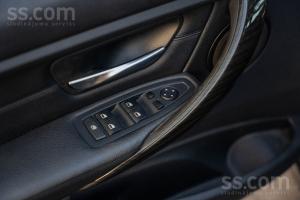 Melns BMW 320 2013 Rīga, ar dzinēja tilpumu 2.00 L un nobraukumu 261 tūkst. km par 8990 €, foto 25 vietnē AUTOMOTO.COM.LV