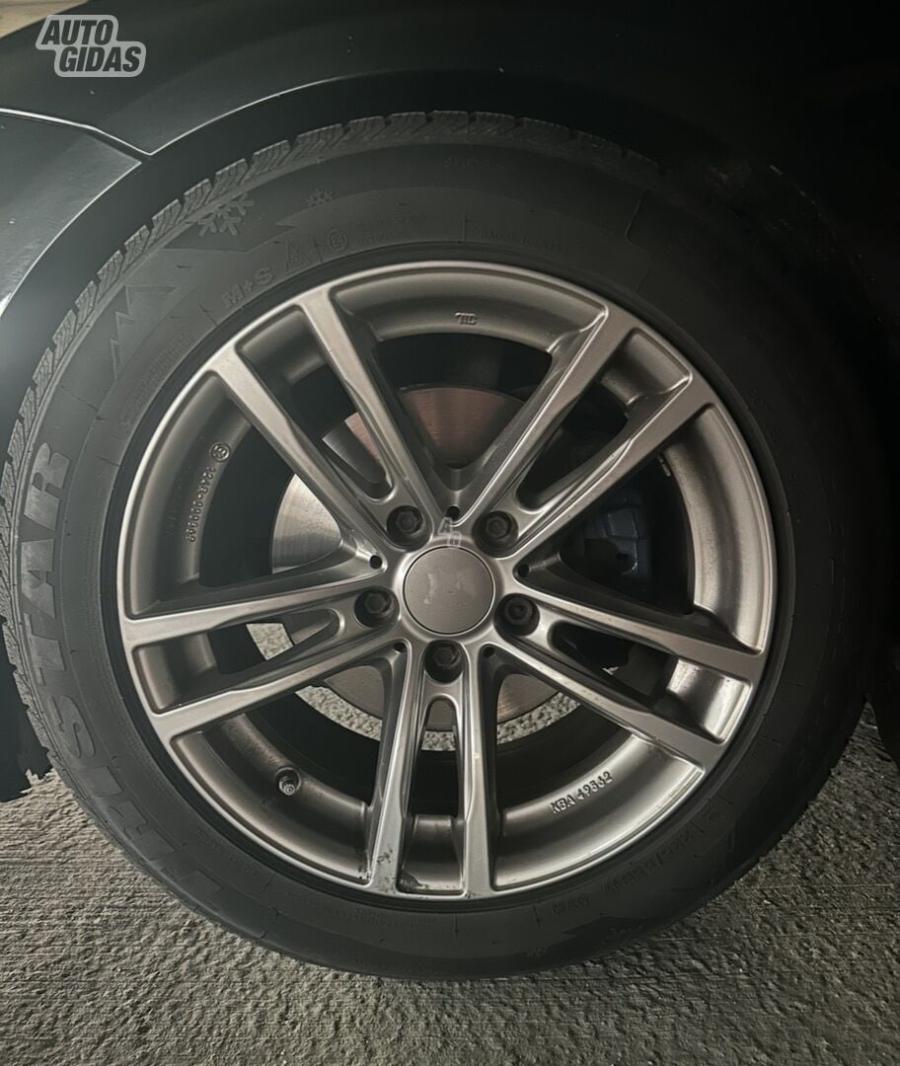 Melns BMW 320 2013 Tauragė, ar dzinēja tilpumu 2.00 L un nobraukumu 320 tūkst. km par 7250 €, foto 14 vietnē AUTOMOTO.COM.LV